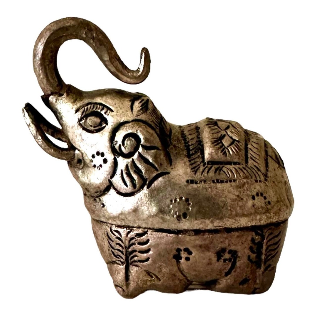 Vintage Elephant Pill Betel Box - Etsy