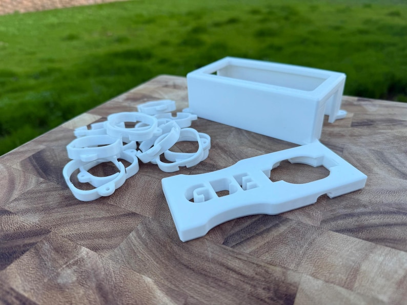 Mounting Kit Govee PRO Outdoor Lights Includes Spacer Tool and Power ...