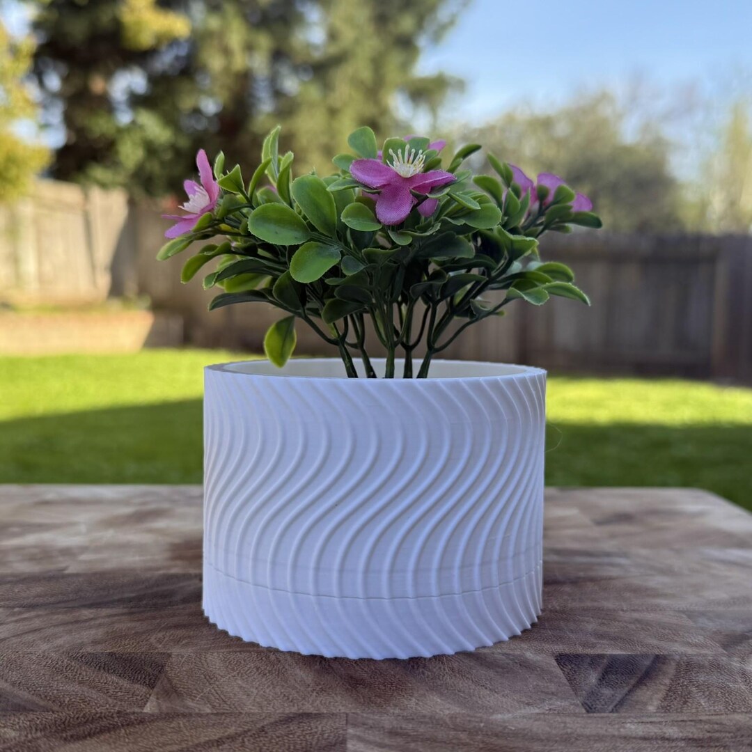 Modern Planter Removable Drip Tray 3D Printed Curved Line Design Eco ...