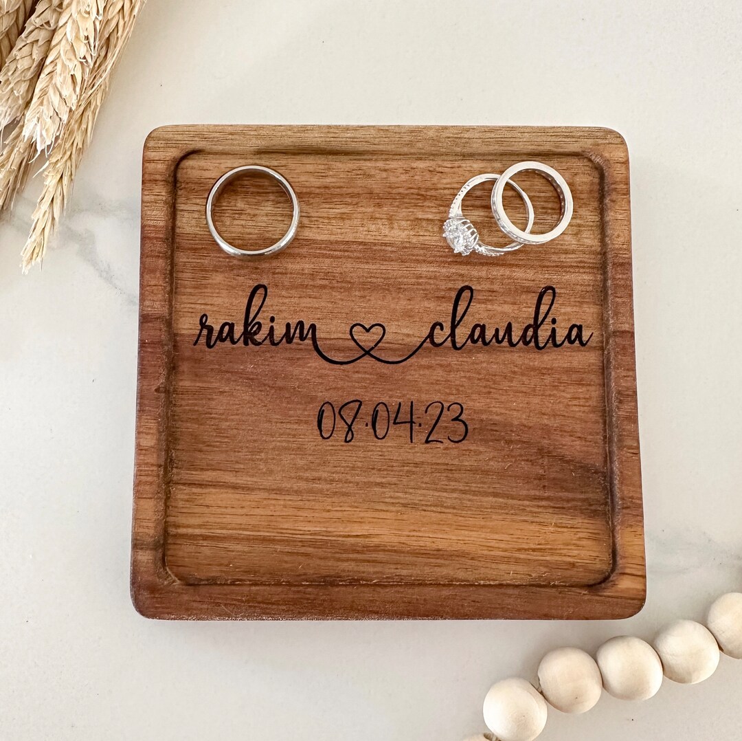 Personalized Large Ring Dish // Acacia Wood Ring Tray // Custom Name ...