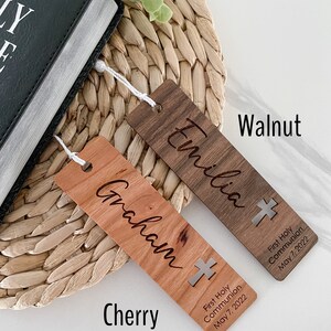 Personalized First Holy Communion Bookmark // Walnut Wood // - Etsy