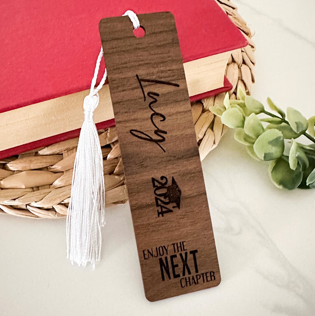 Personalized Graduation 2025 Bookmark // Walnut Wood // Graduation Gift ...