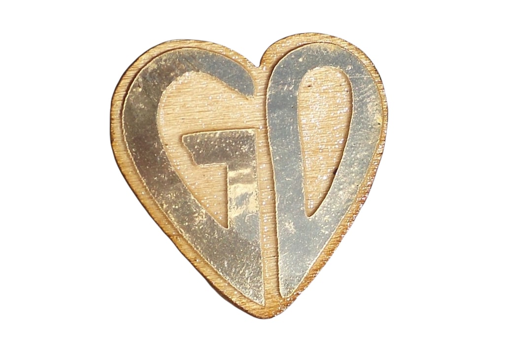 Pin - GD Heart - Etsy