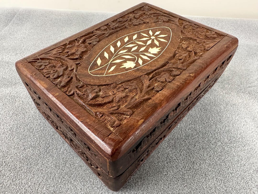 Vintage Carved Inlaid Floral Design Wood Box Hinged Lid Made in India ...