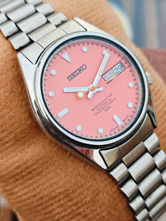 1980's Vintage Seiko 5 Automatic Men's Wrist Watch, G… - Gem