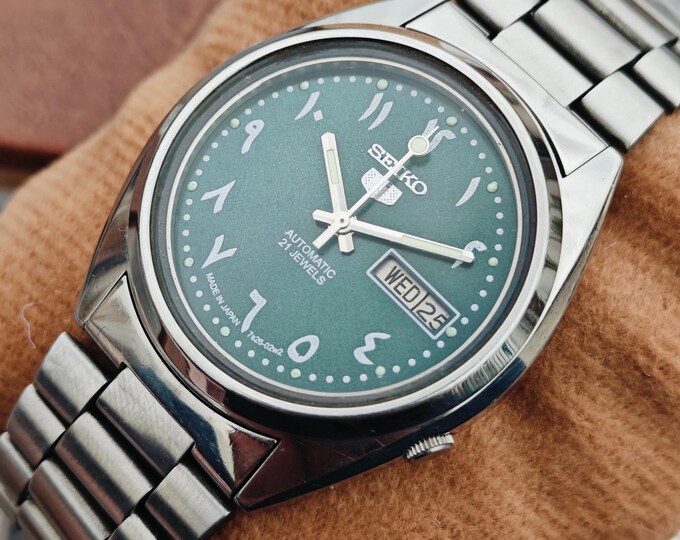 Retro Stainless Steel Seiko Watch Quartz Seiko SQ With Date Window 8222 ...
