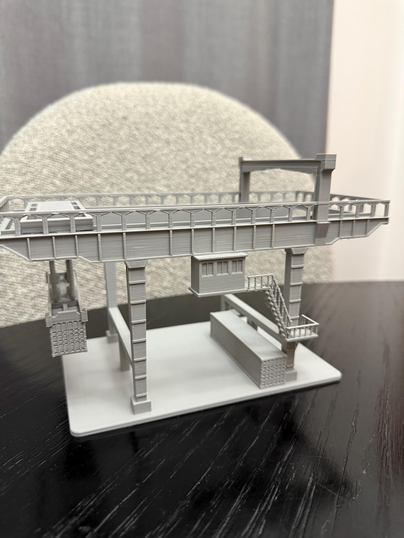 N Scale Container Crane / 1:160 Gauge/ Mostly Assembled - Etsy