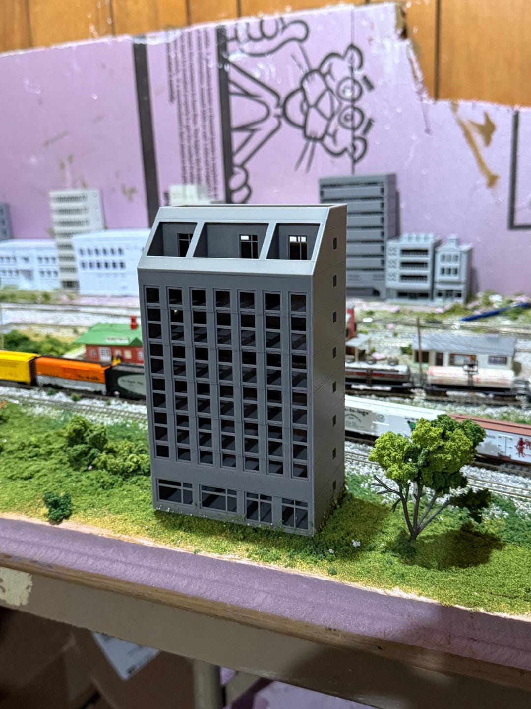 Skyscraper Highrise With Penthouses - N Scale 1:160 | Preassembled ...