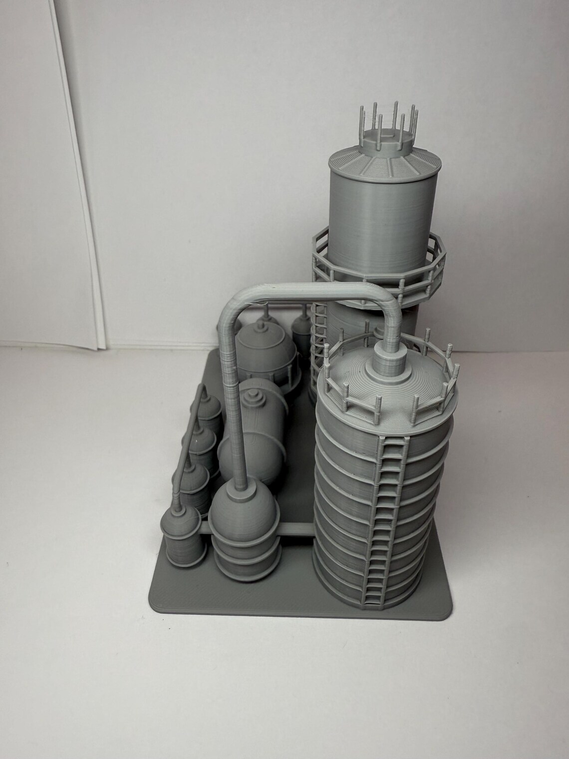 N Scale Oil Refinery / 1:160 Gauge/ No Assembly Required - Built and ...