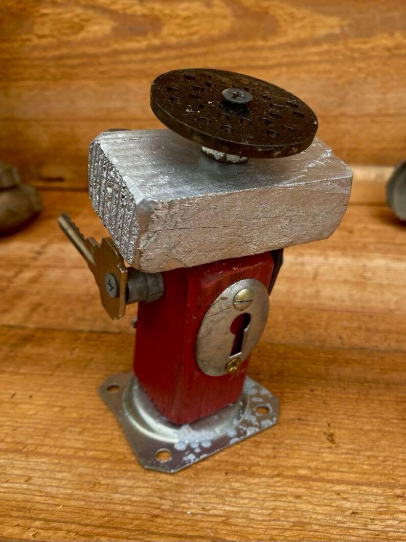 Little Red Robot the Upcycled Robot Junk Art Sculpture | Robot Lover ...