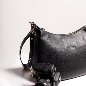 VOYGR Essential Premium Leather Camera Sling Bag for Mirrorless ...