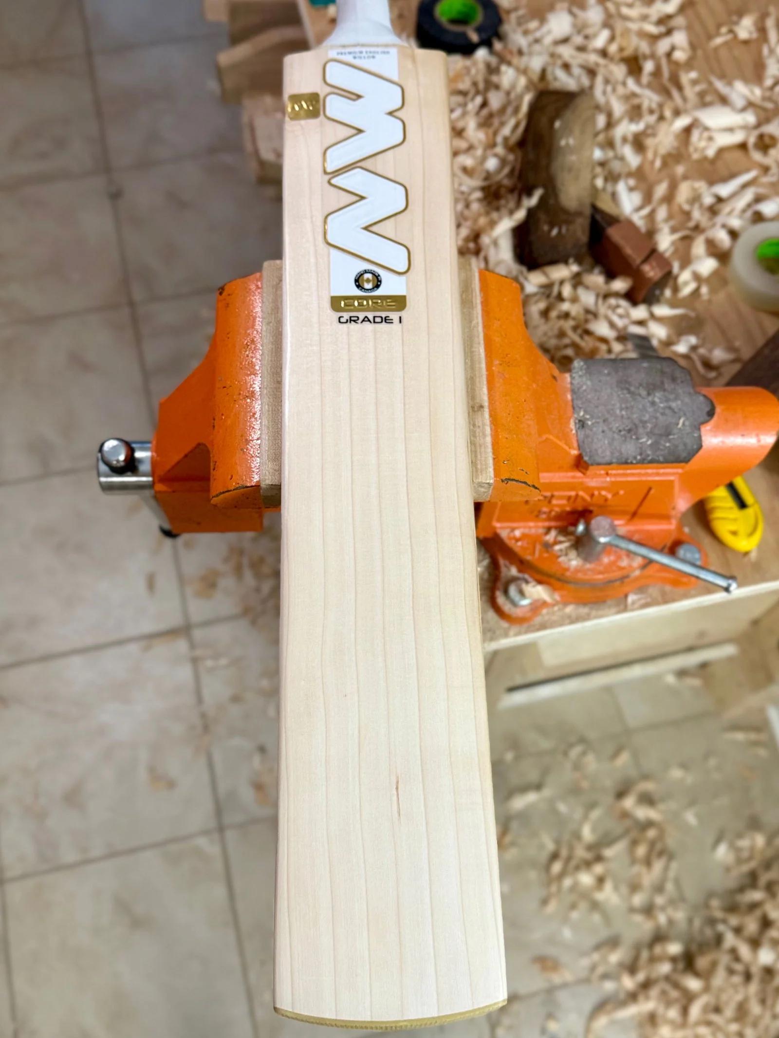 Custom Pro Grade 1+, 1 & 2 English Willow Cricket Bat. Fully Knocked ...