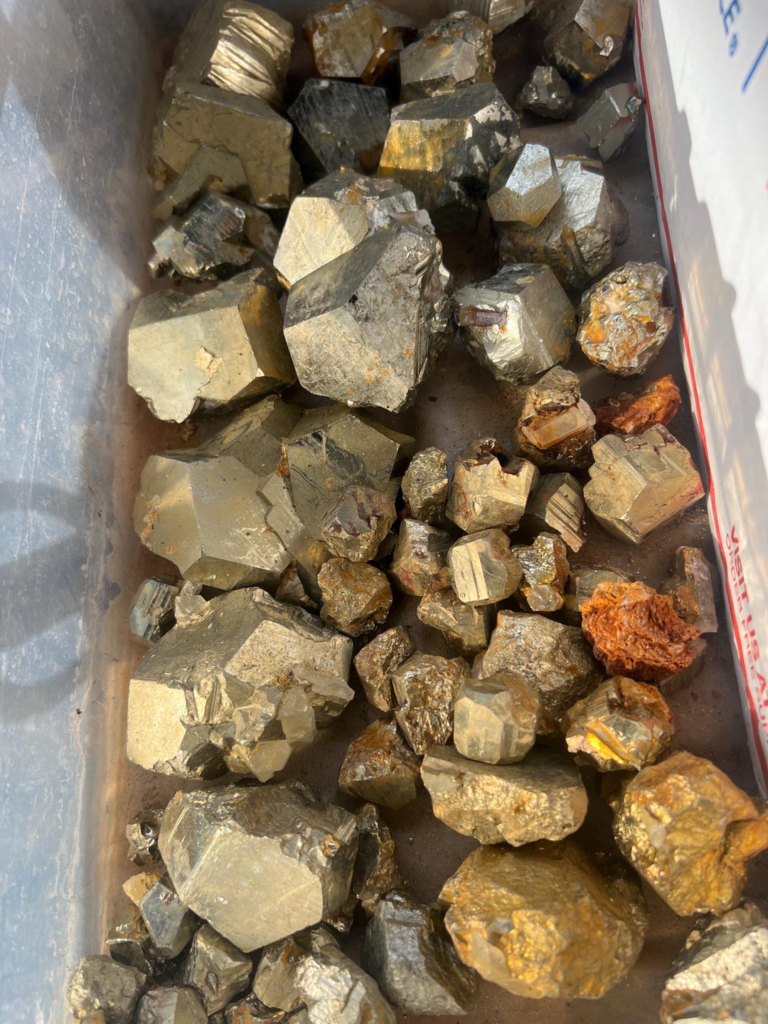 Octohedral Pyrite Crystals 1lb Bundles - Etsy