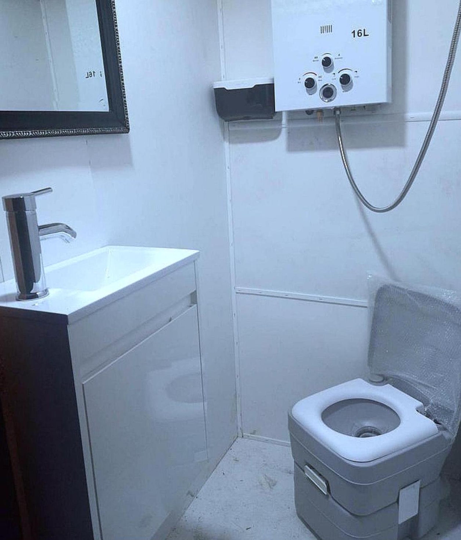 Outhouse Pdf Plans Outdoor Bathroom, Pool House Shower, Tiny House, Man ...