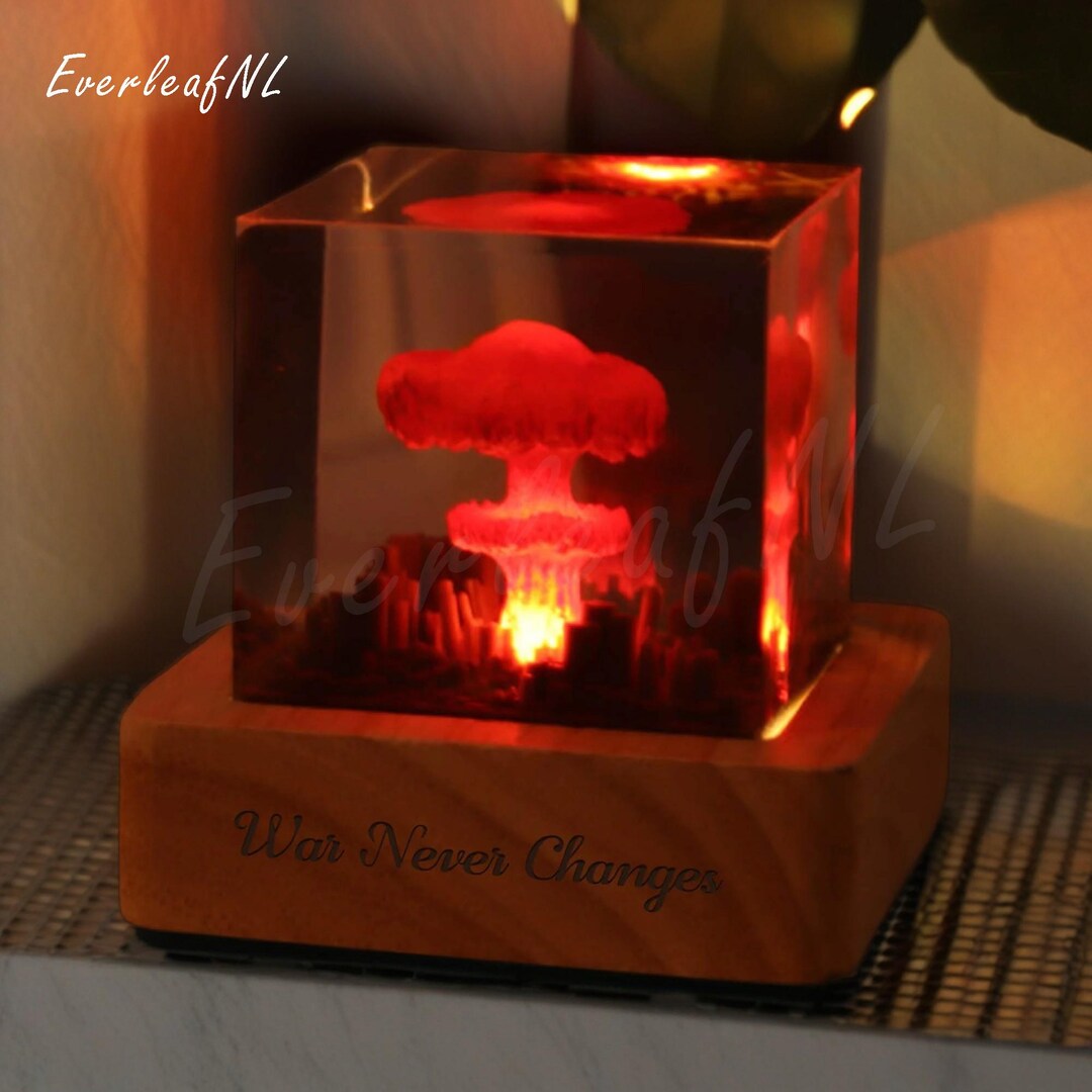 Nuclear Bomb Explosion Freeze-frame Lamp, Miniature Model Explosion ...