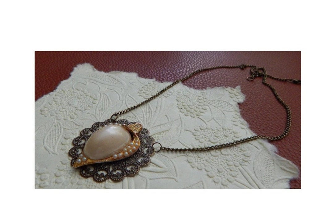Art Nouveau Pearl Necklace / Pearl Jewelry / Cottage Core Jewelry ...