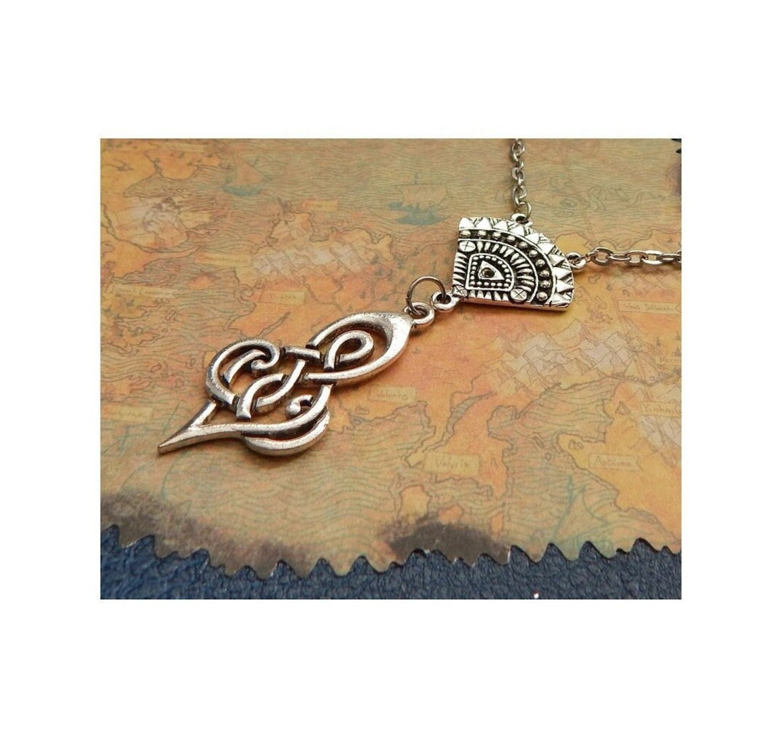 Infinity Necklace, Celtic Necklace / Silver Knot Jewelry / Celtic Knot ...