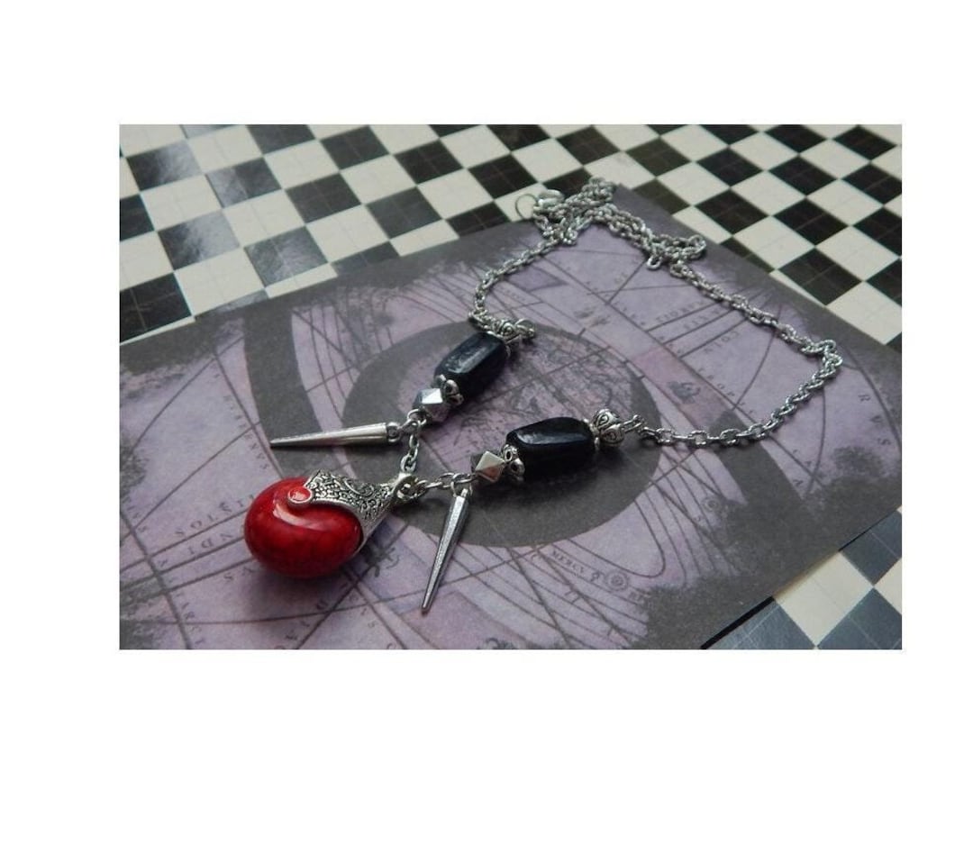 Vampire Jewelry / Gothic Necklace / Dark Academia, Goth Jewelry, Red ...