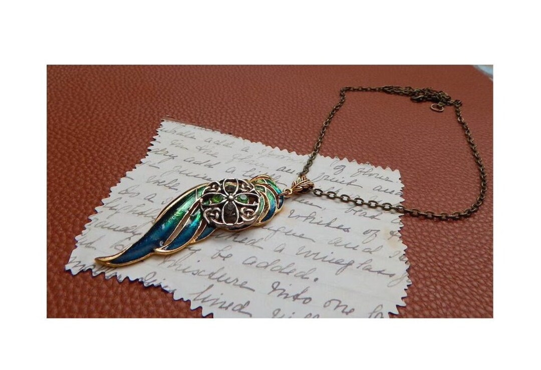 Celtic Angel Wing Necklace / Irish Wing Necklace / Celtic Knot Pendant ...
