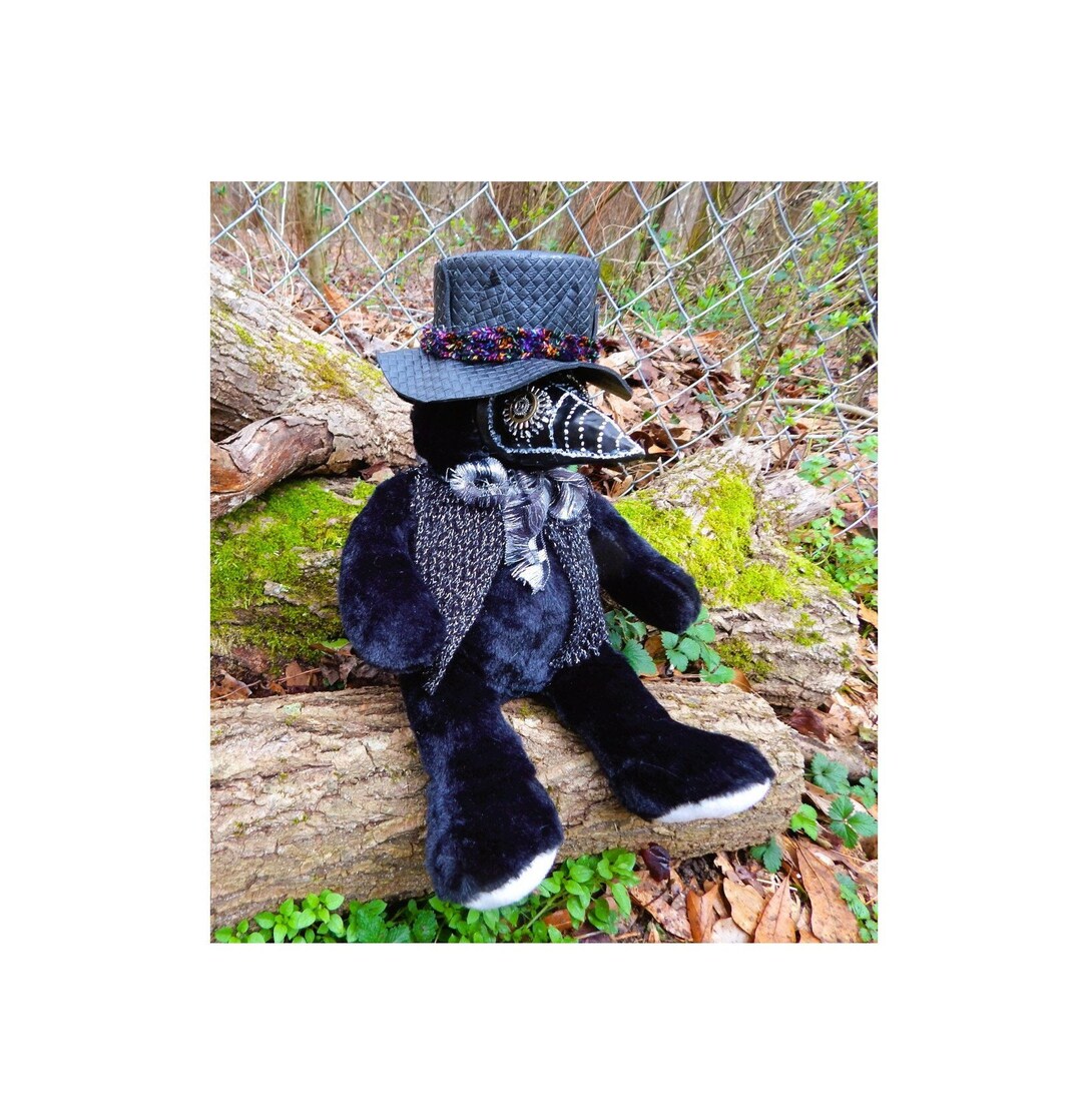 Plague Doctor Art Doll / Horror Figurine / Goth Home Decor, Handmade ...
