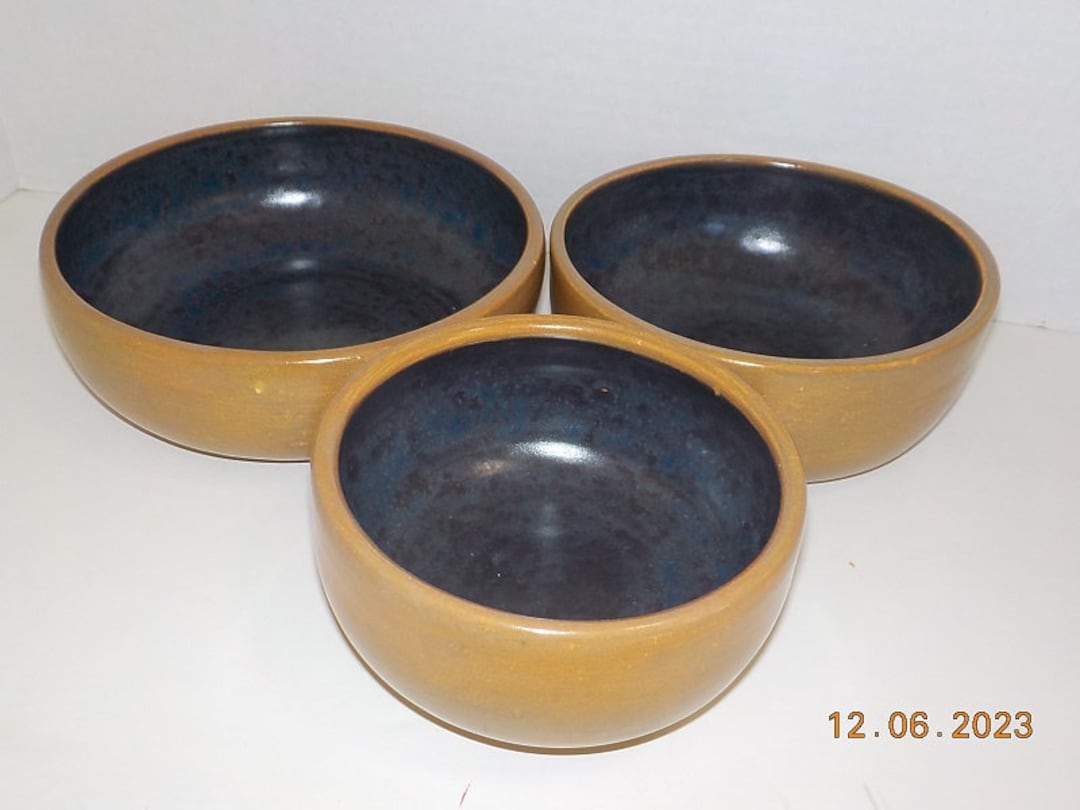 Set of 3 Stoneware Nesting Bowls - Etsy