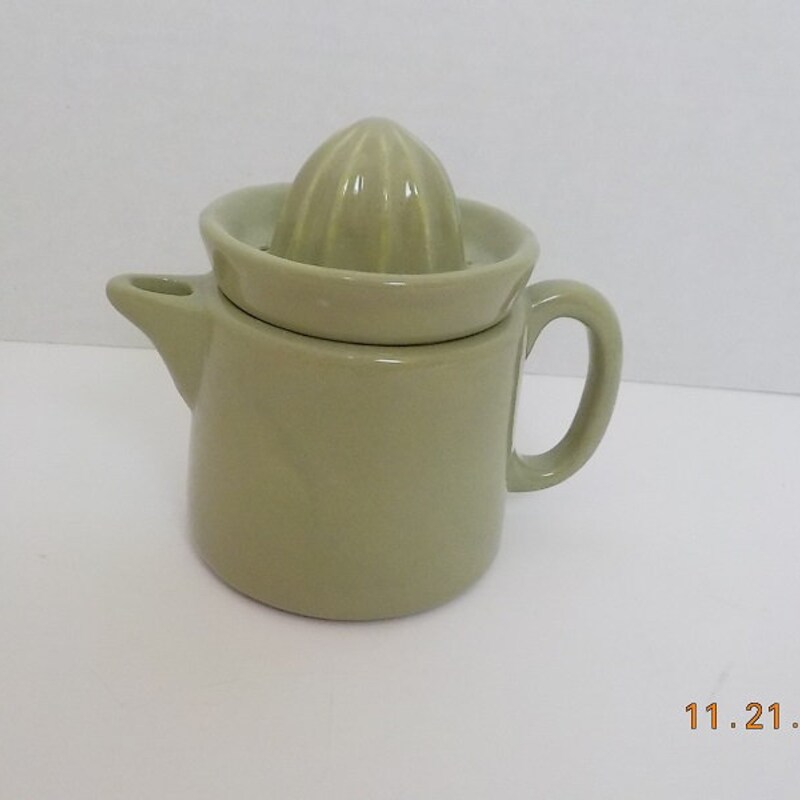 Ceramic Juicer - Etsy