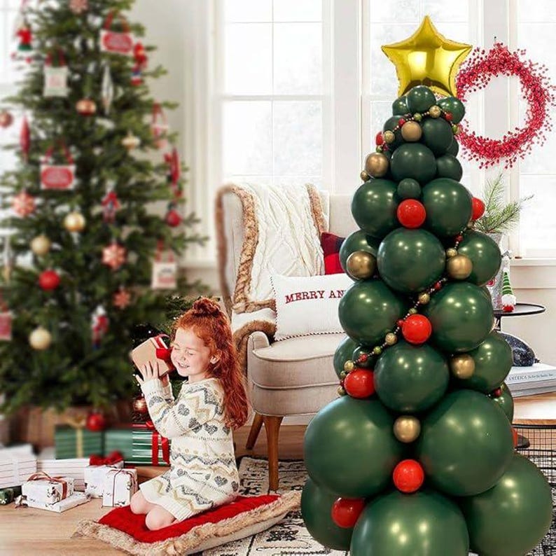 Red Green Gold Balloons Set for Christmas and New Year Party ...