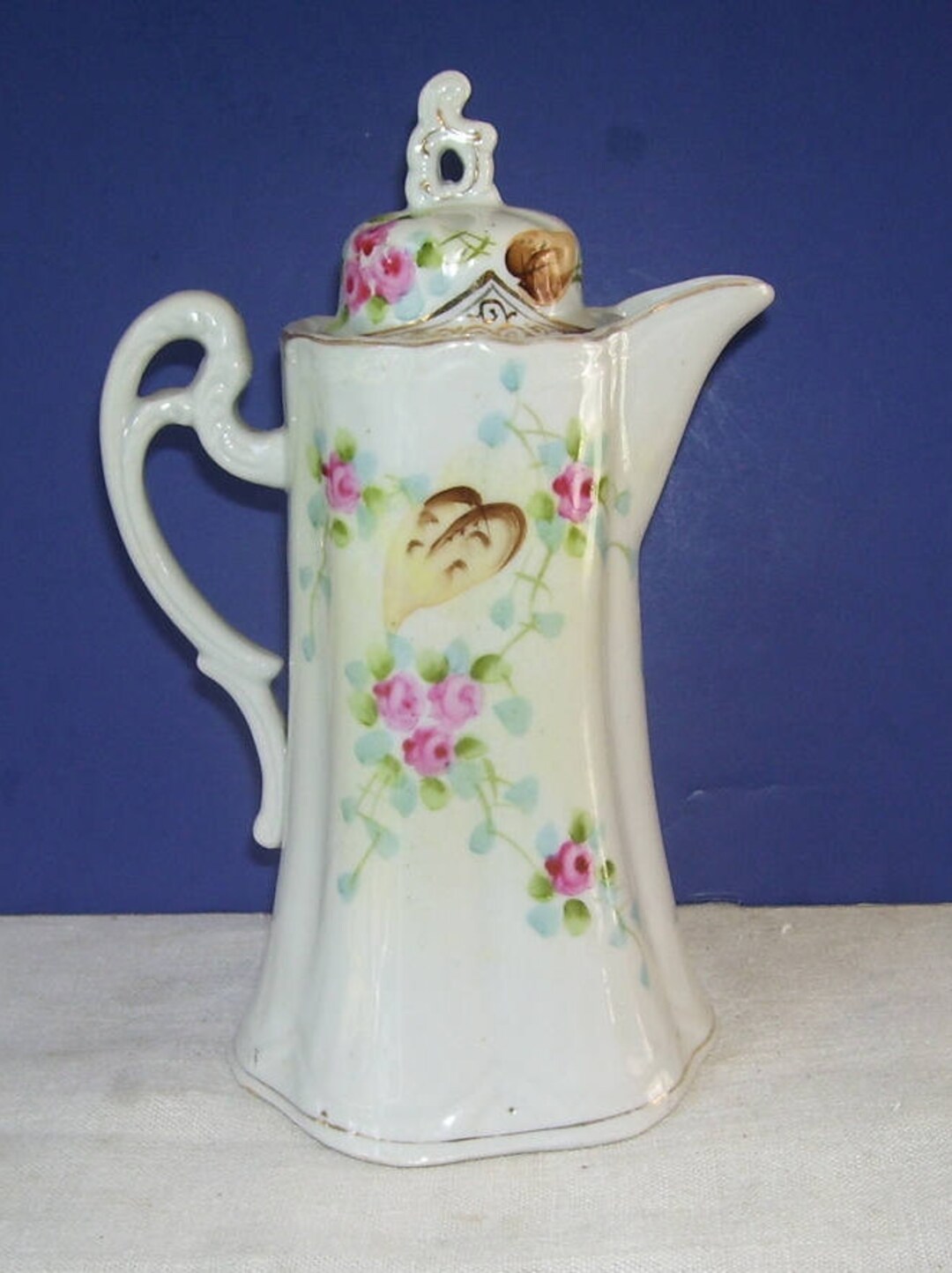 Vintage Made in Japan Porcelain Gold Trimmed Pitcher, Serving Pitcher ...