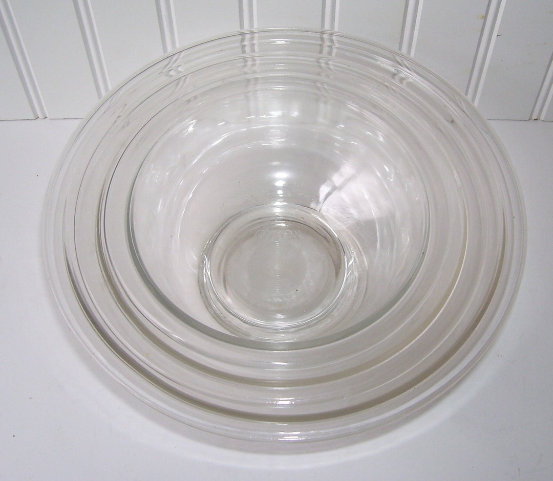 3 Pyrex Glass Stacking Bowls - 322-1 Qt - 323 1 1/2 Qt - 325- 2 1/2 Qt ...