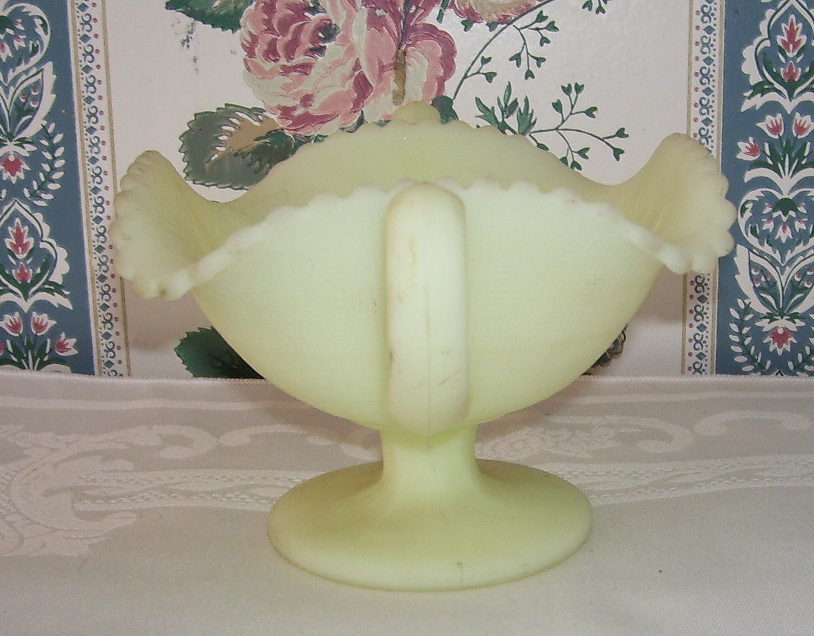 Fenton Lime Green Uranium Vaseline Glass Candy Dish Fenton - Etsy