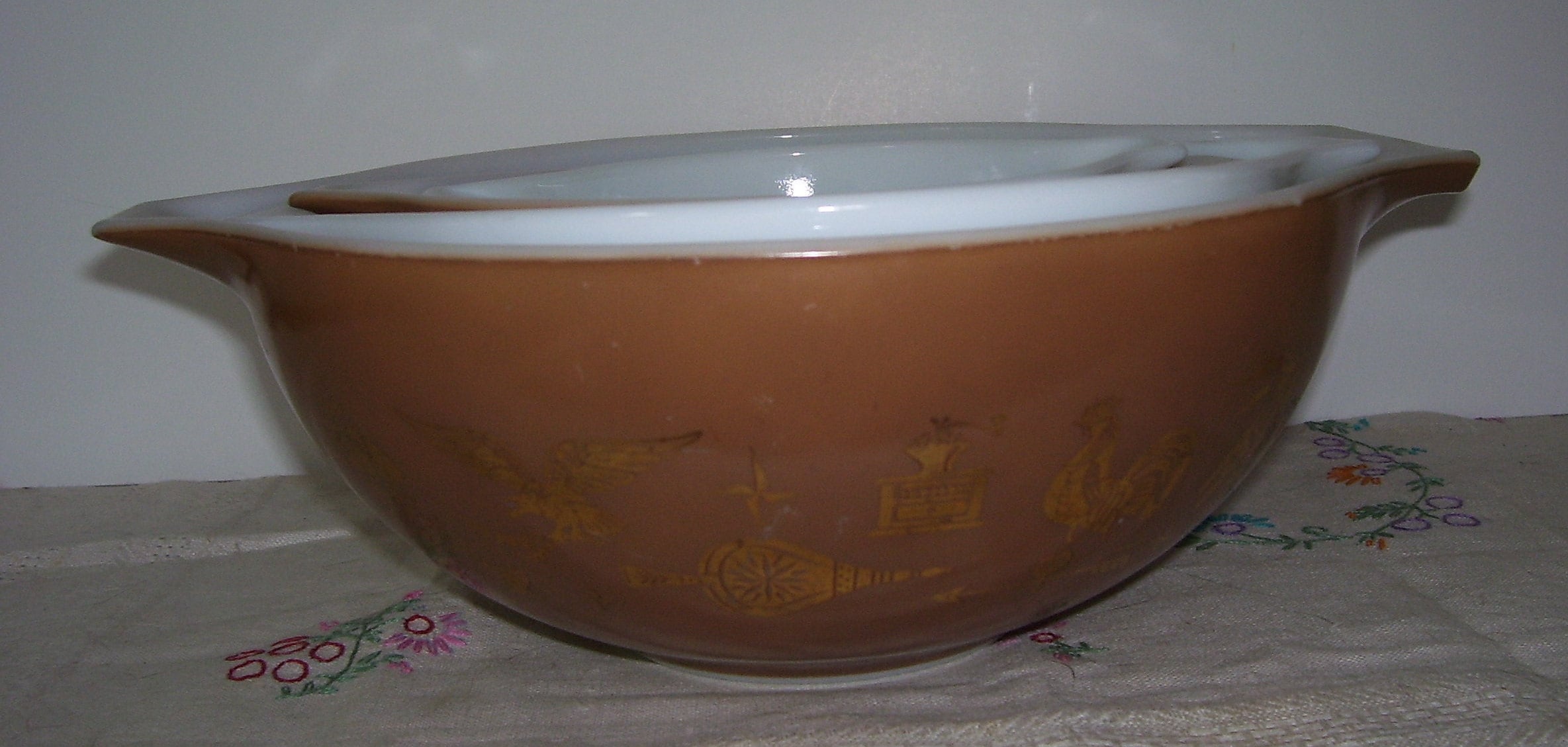 Pyrex Americana Stacking Bowl Set 441 442 443 444 - Etsy