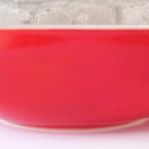 Vintage Pyrex Red Square Bowl, White Milk Glass Interior, 2 1/2 Quart ...