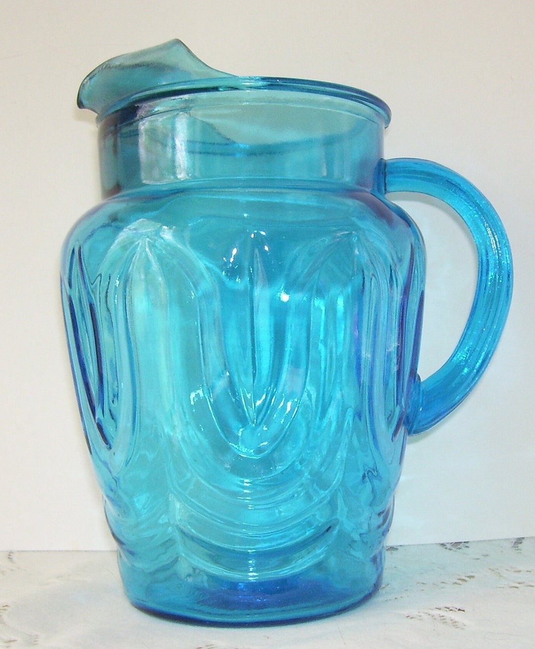 Vintage Anchor Hocking Aqua Glass Pitcher – MCM Laser Blue Swirl Design ...