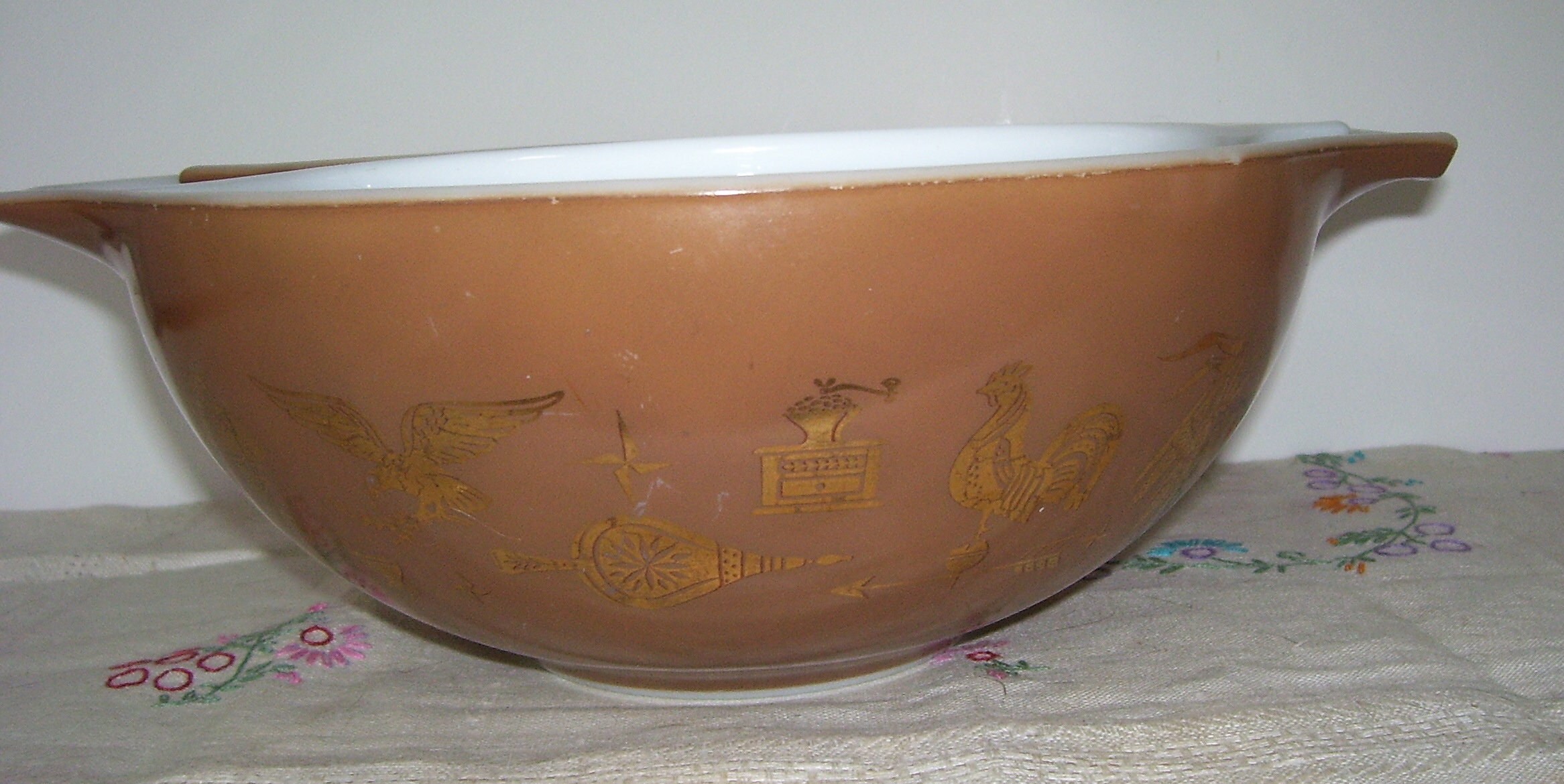 Pyrex Americana Stacking Bowl Set 441 442 443 444 - Etsy