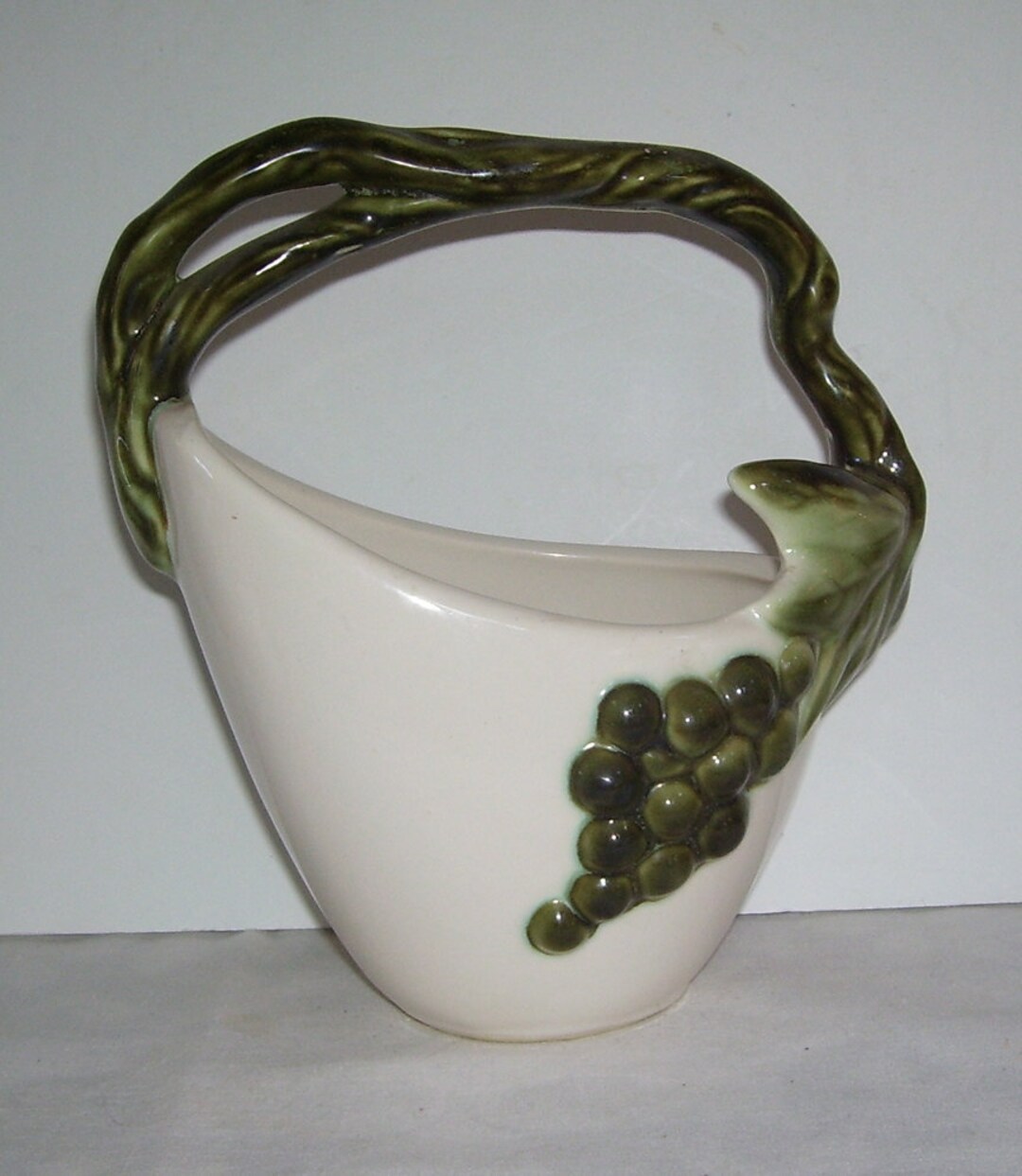 Vintage Hull Tokay Tuscany Basket Planter, Twisted Handle Green Grapes ...