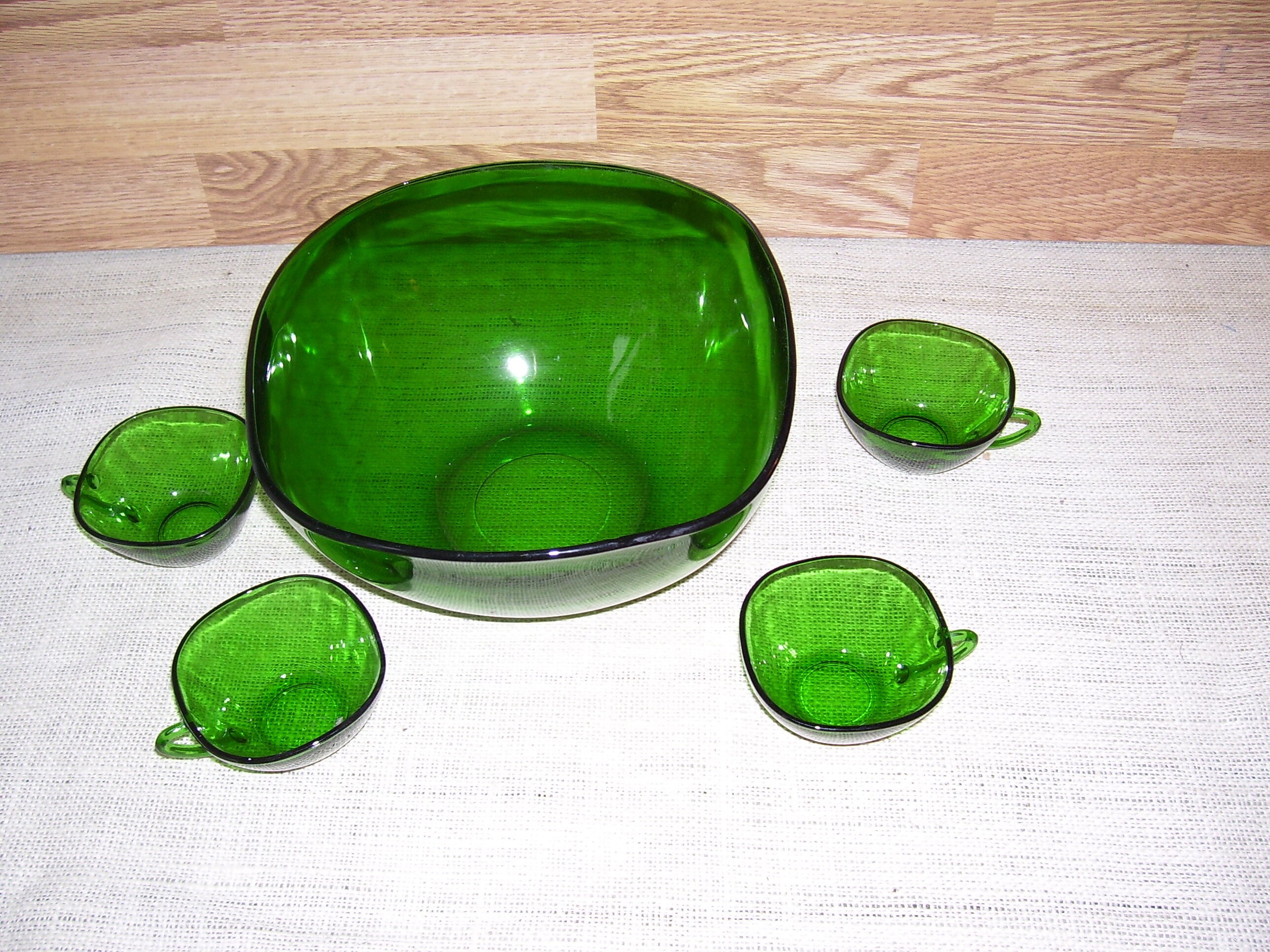 Anchor Hocking Emerald Green Punch Bowl With Four Matching - Etsy
