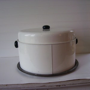 Vintage White Painted Metal Cake Saver With Cover, Cake - Pie Carrier ...