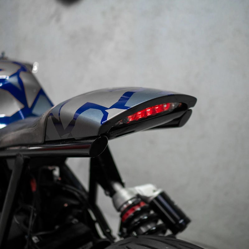 Custom cafe racer seats - Etsy.de