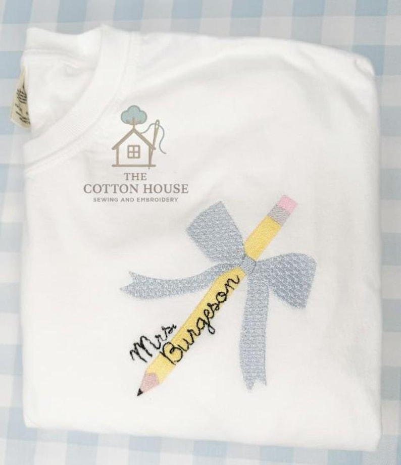 Preppy Pencil With Bow: Back to School/teacher/student/machine ...