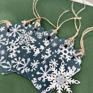 Christmas Snowflake Gift Tags. Set of 12 Beautifully Decorated Tags ...
