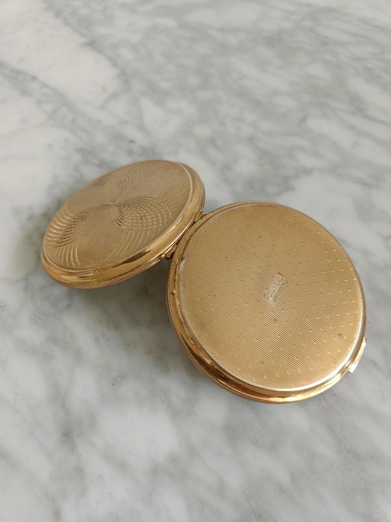 1950s Stratton Compact Mirror: Large Vintage Powder Compact - Etsy