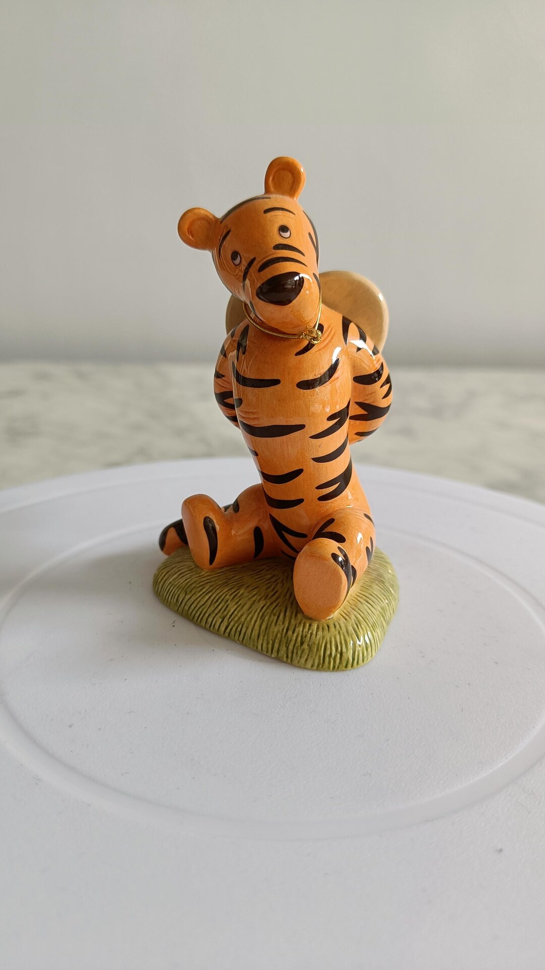 Vintage Royal Doulton Tigger's Love Heart Figurine, Disney Pooh ...
