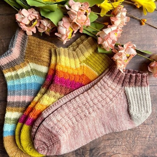 Easy Textured Sock Pattern Set the Hello Sailor Sock Set - Etsy