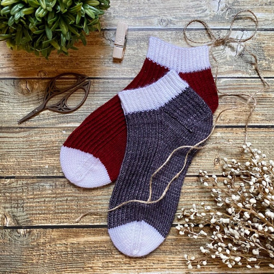 KNITTING PATTERN - the Peppermint Socks Knitting Pattern, Knit Sock ...