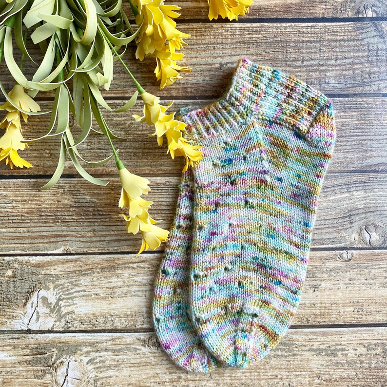 KNITTING PATTERN - the Willow Socks Knitting Pattern, Knit Sock Pattern ...