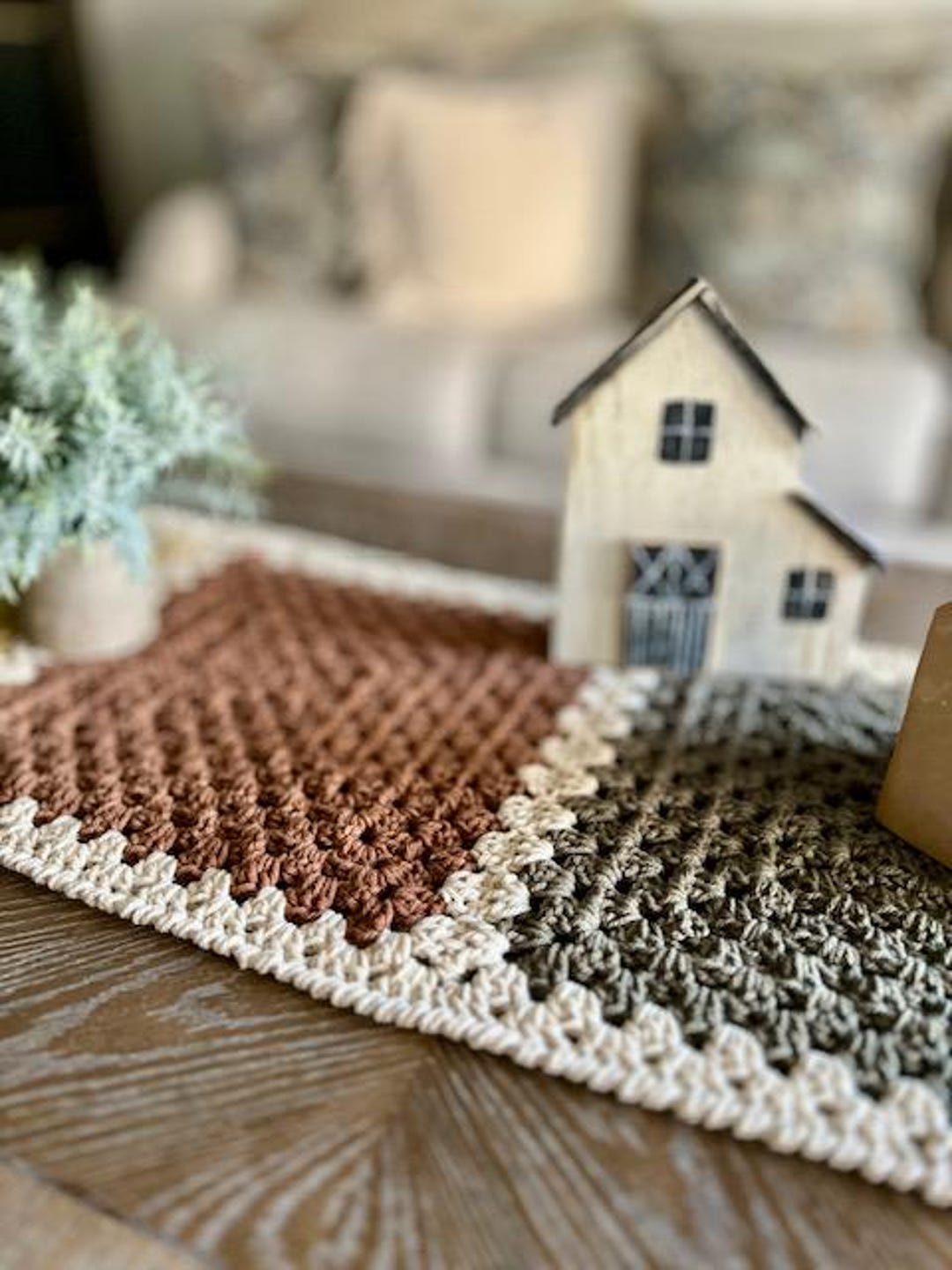 CROCHET PATTERN - Vintage Chic Table Runner, Crochet Home Pattern, Crochet Table Runner Pattern ...