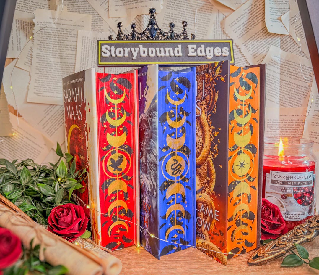 Crescent City Hardback Set: Custom Sprayed Book Edges - Sarah J Maas - Etsy