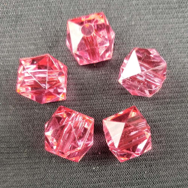 STOCK YOUR STORE - Cube (10mm, 14mm): 13 Colors. Square Acrylic Plastic ...