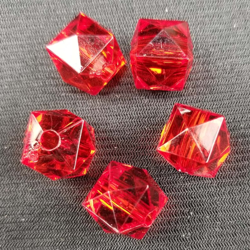 STOCK YOUR STORE - Cube (10mm, 14mm): 13 Colors. Square Acrylic Plastic ...