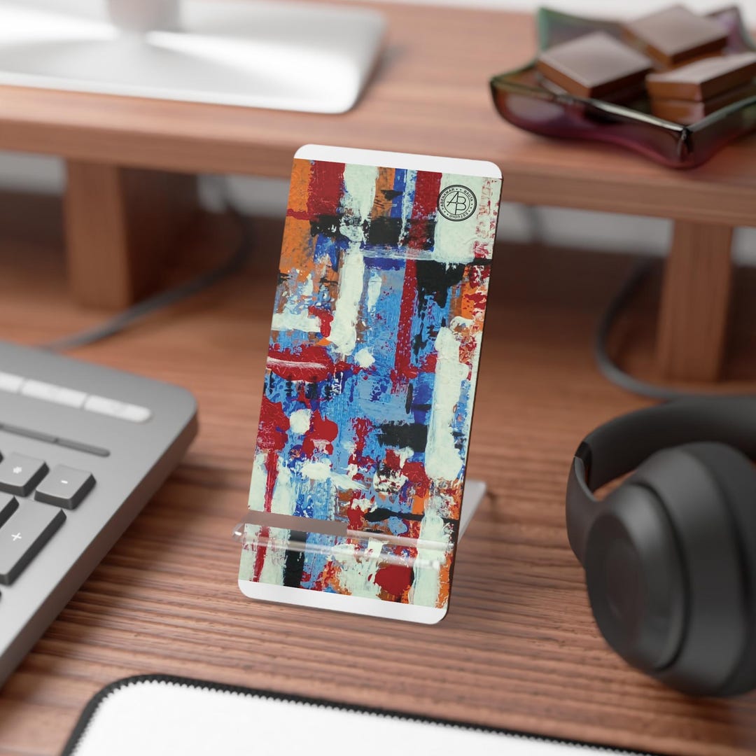 Artistic Mobile Display Stand for Smartphones - Modern Desk Accessory ...